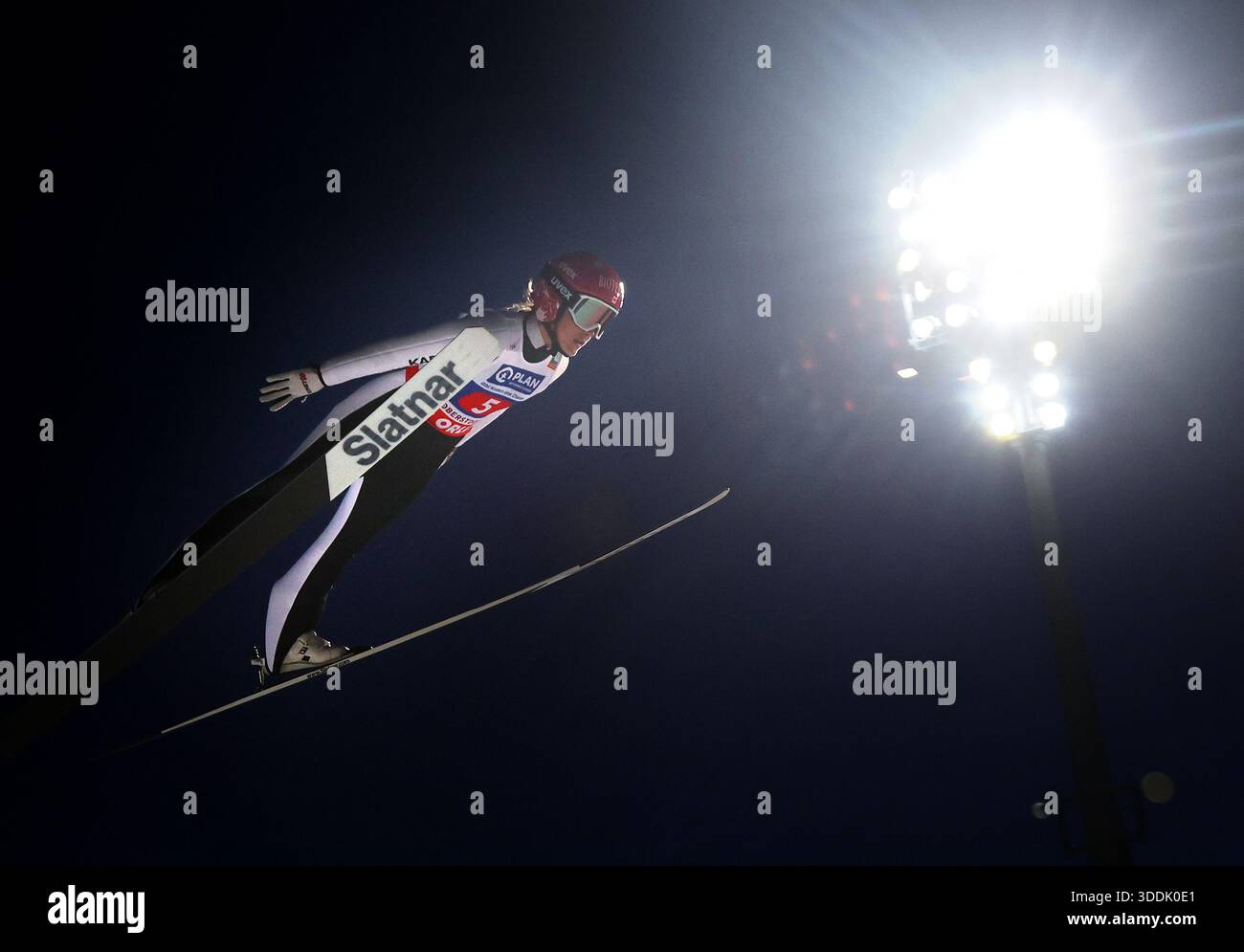01 January 2026, Bavaria, Oberstdorf: Nordic skiing/ski jumping, World ...