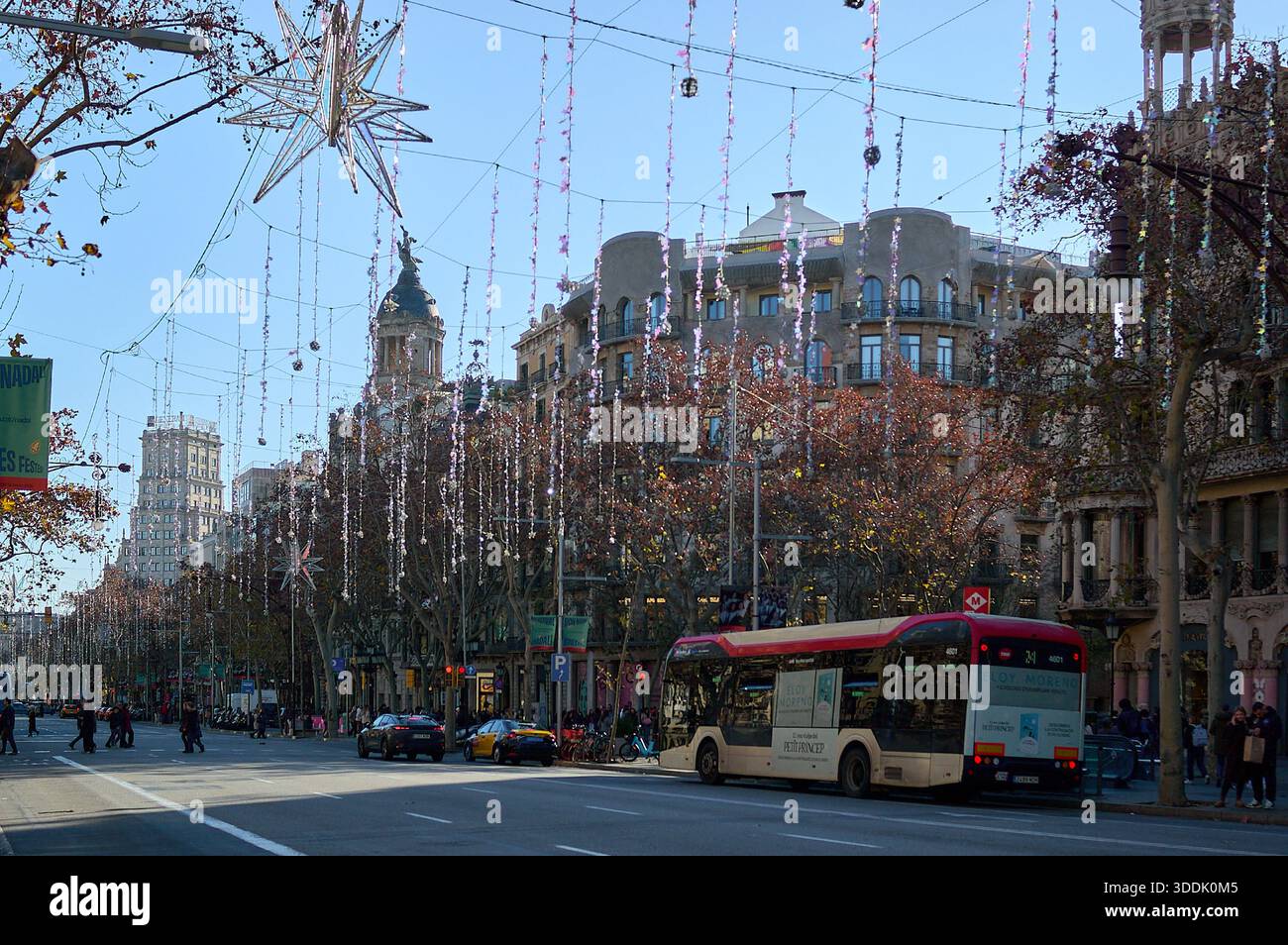 Barcelona spain january 2026 wide hi-res stock photography and images ...