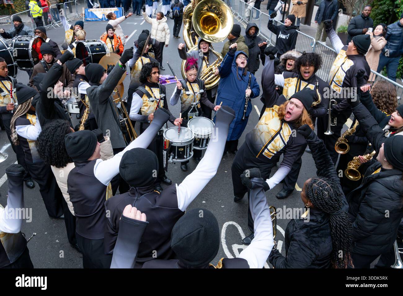 Members of a US high school marching band seen rehearsing before the ...