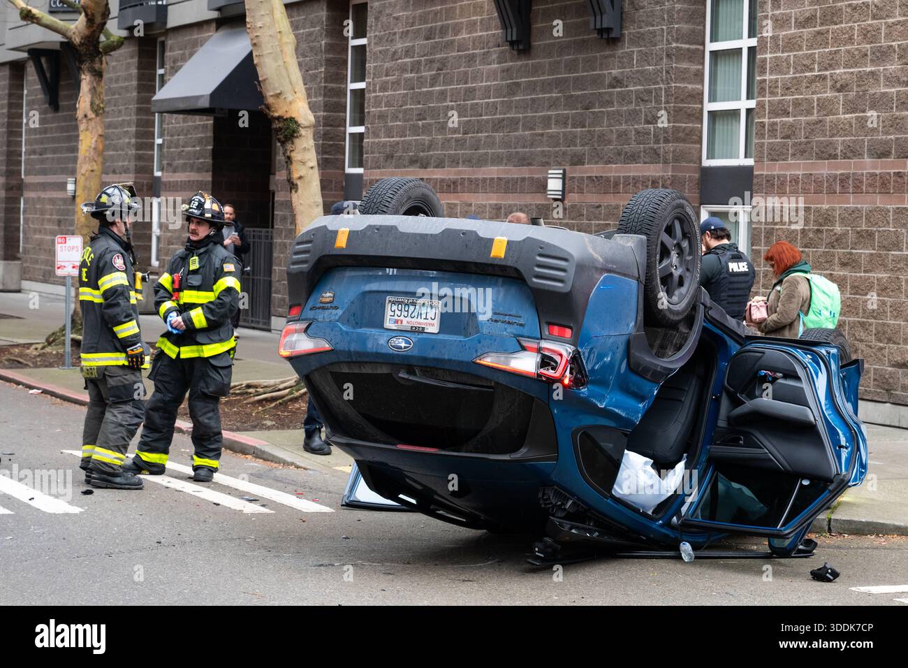 Seattle, USA. 1st Jan, 2026. Seattle auto accident 5th and Wall, no ...