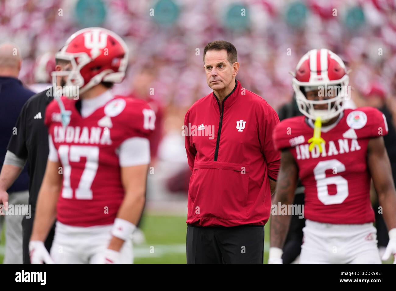 Indiana head coach Curt Cignetti walks on the field before the Rose ...