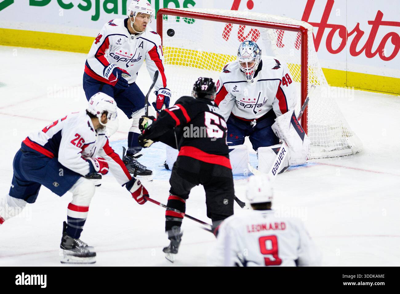 Ottawa Senators' David Perron (57) scores on Washington Capitals goalie ...