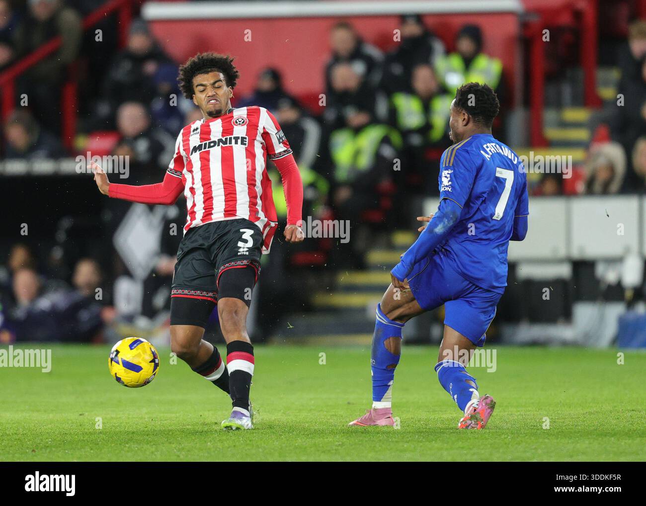 Sam McCallum of Sheffield United passes the ball during the Sky Bet ...