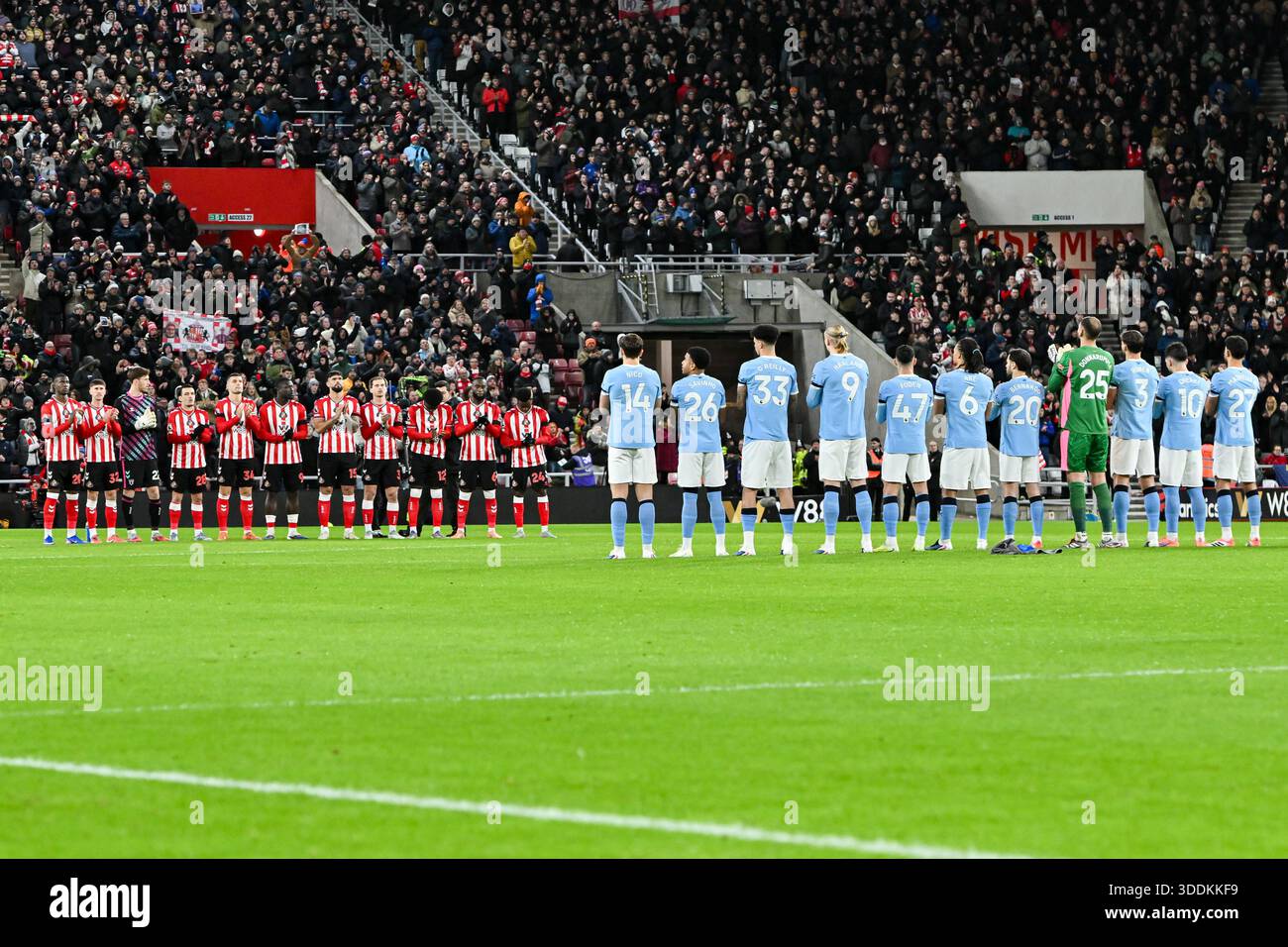 Sunderland Fans holding cards of loved ones who have passed away in ...