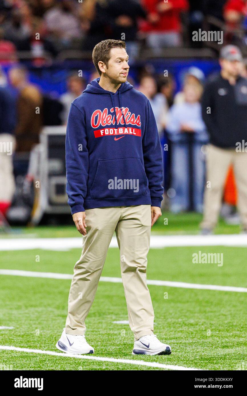 January 01, 2026: Mississippi offensive coordinator Charlie Weis Jr ...