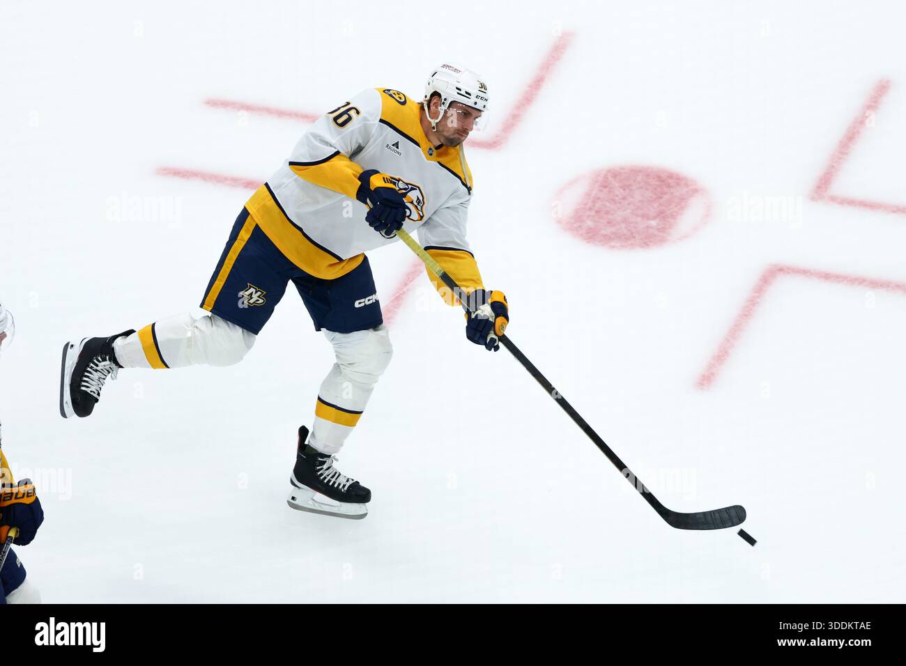 Nashville Predators left wing Cole Smith (36) warms up prior to facing ...