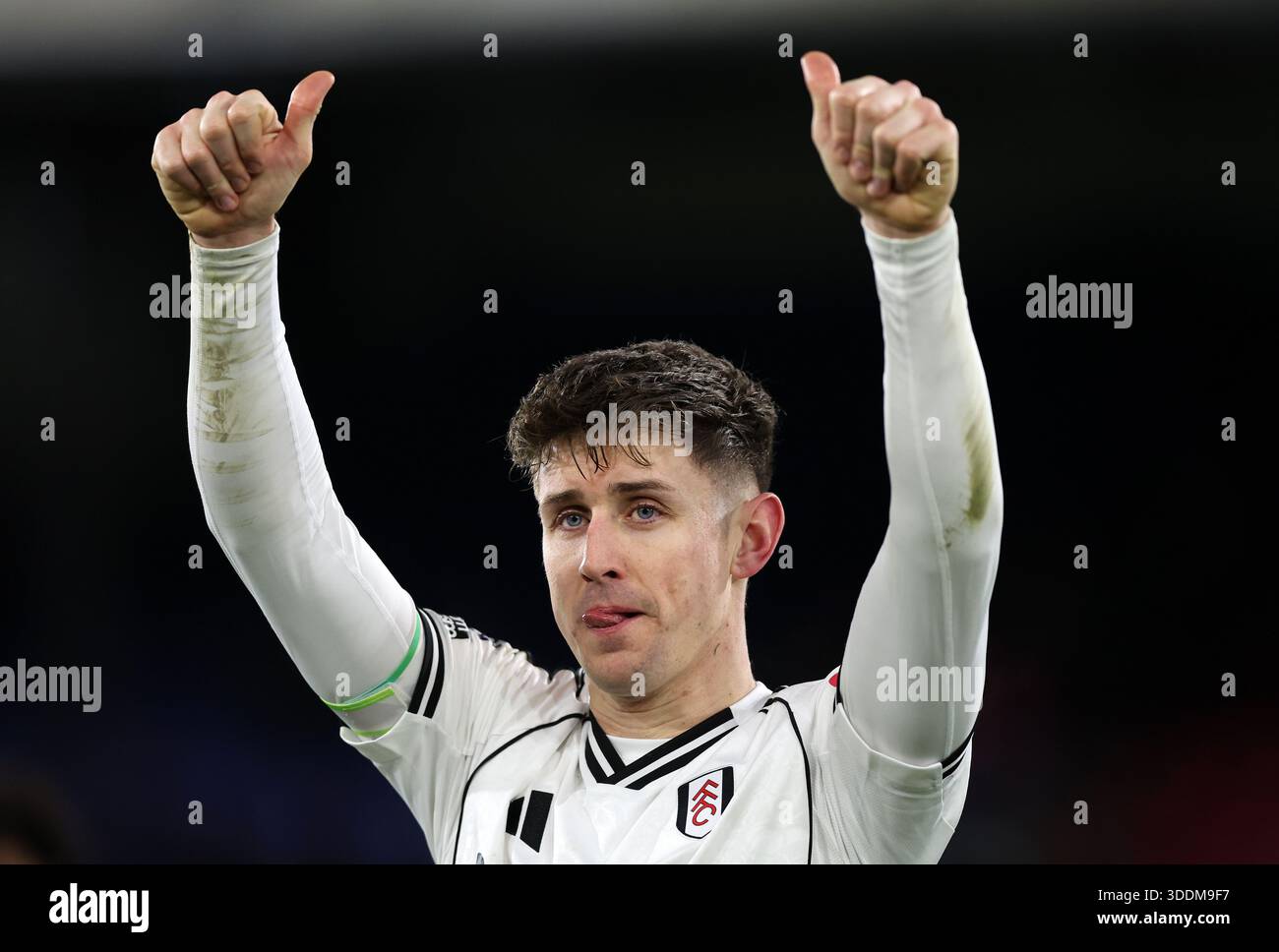 London, England, 1st January 2026. Tom Cairney of Fulham celebrates ...