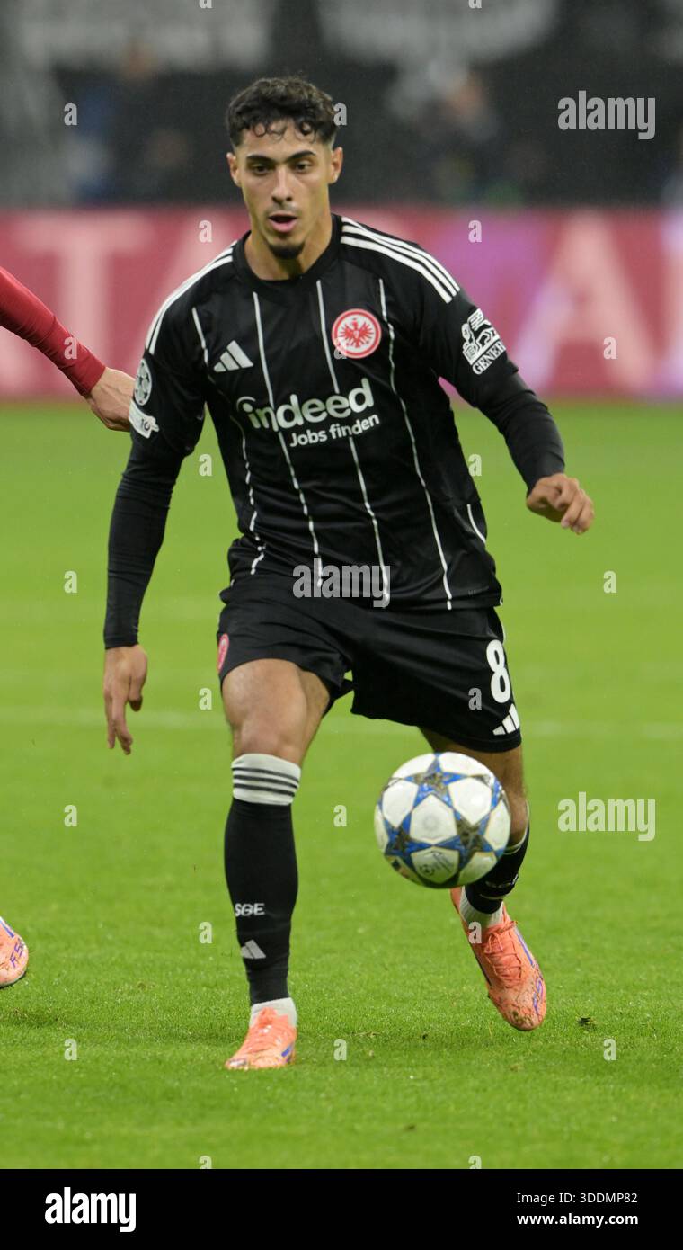 Fares. Chaibi. fotografiert beim Fußball Champions. League Spiel ...