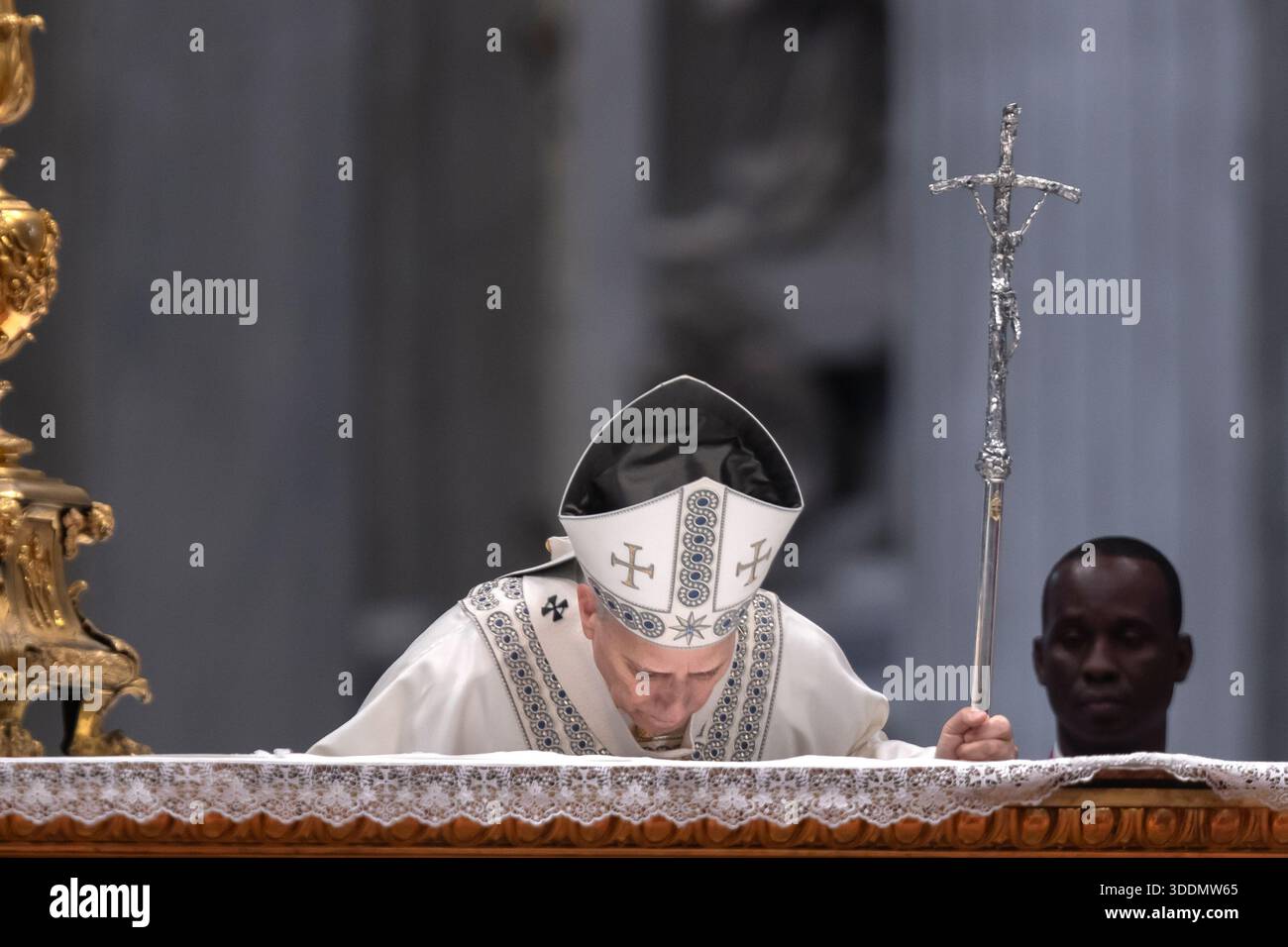 Mother mary 2026 hi-res stock photography and images - Alamy