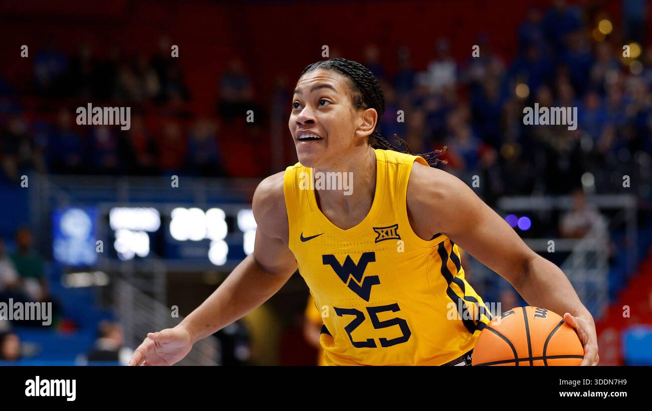 West Virginia guard Loghan Johnson (25) during an NCAA college ...