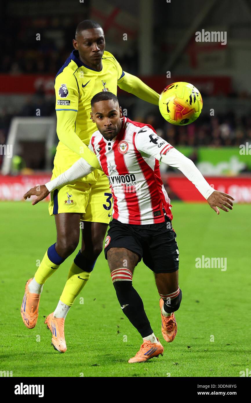 London, England, 1st January 2026. Randal Kolo Muani of Tottenham ...