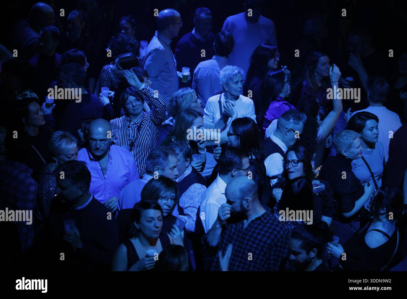 'the civil servants' ball (Ambtenarenbal - Bal des fonctionnaires ...