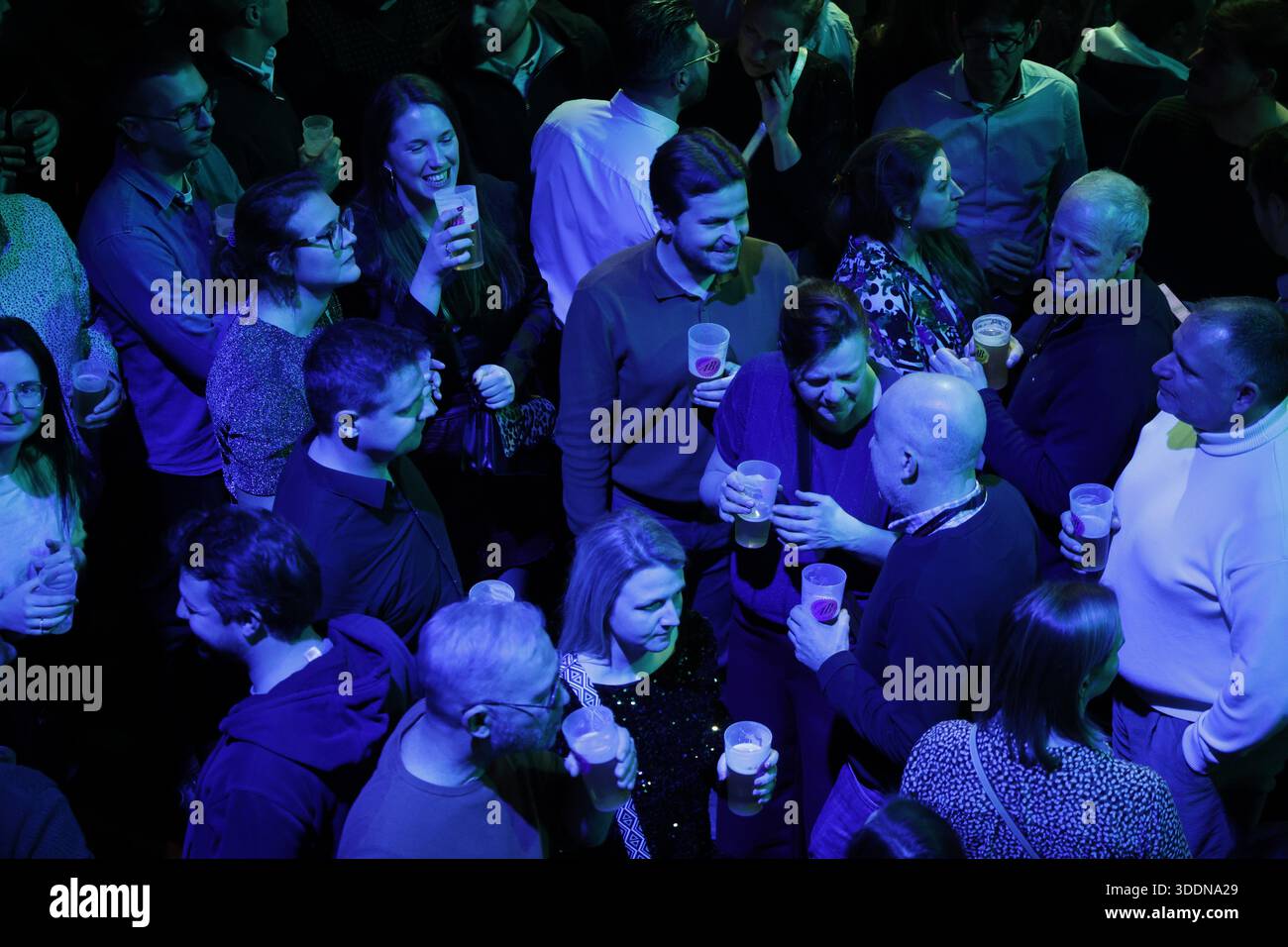 'the civil servants' ball (Ambtenarenbal - Bal des fonctionnaires ...