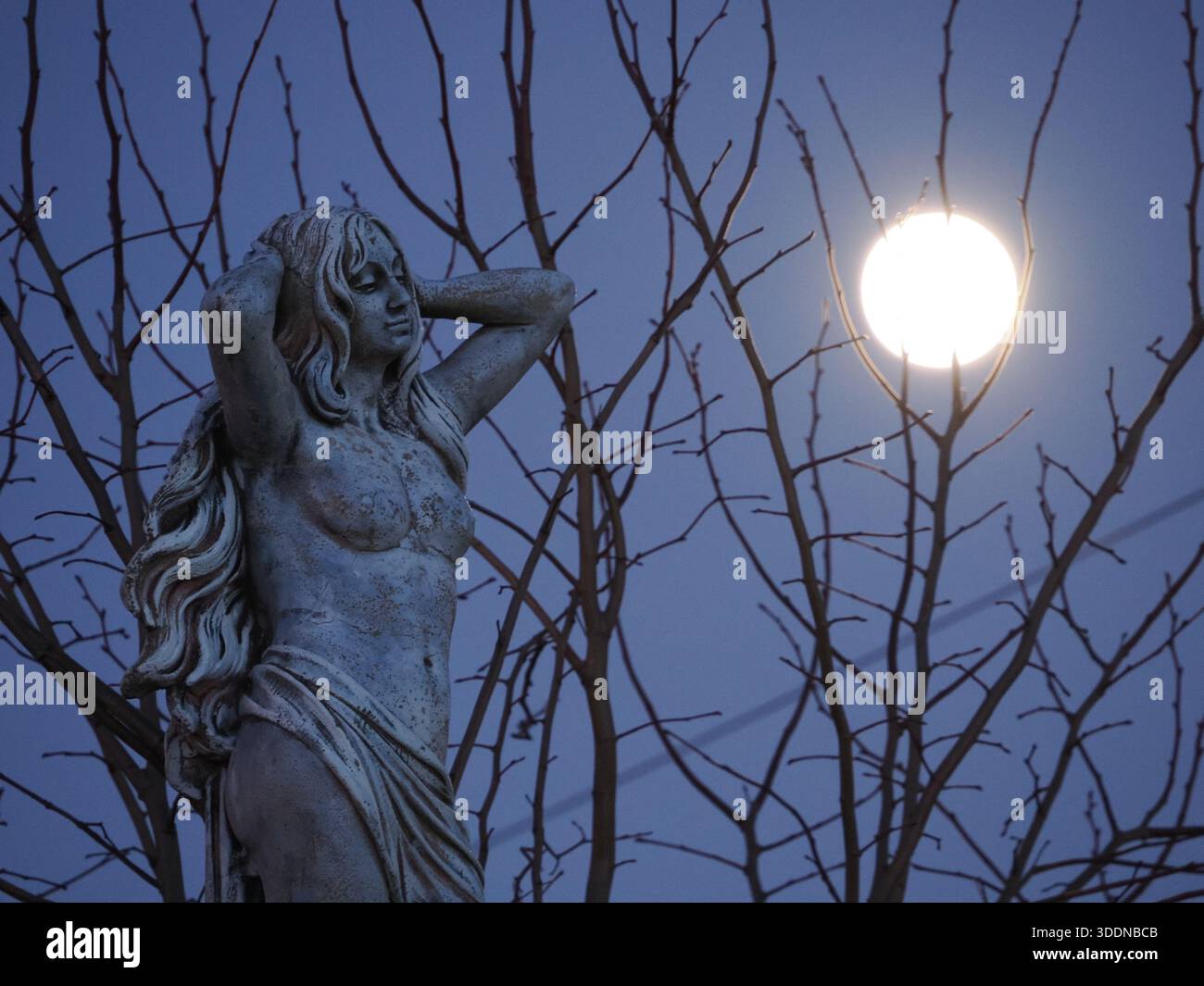 Supermoon 2026 hi-res stock photography and images - Alamy