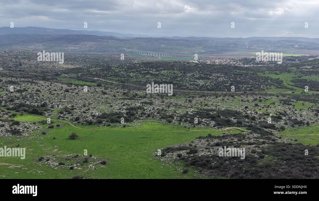 (260102) -- MODIIN, Jan. 2, 2026 (Xinhua) -- An aerial view shows the ...