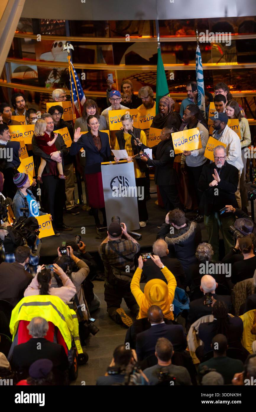 Seattle mayor katie wilson hi-res stock photography and images - Alamy