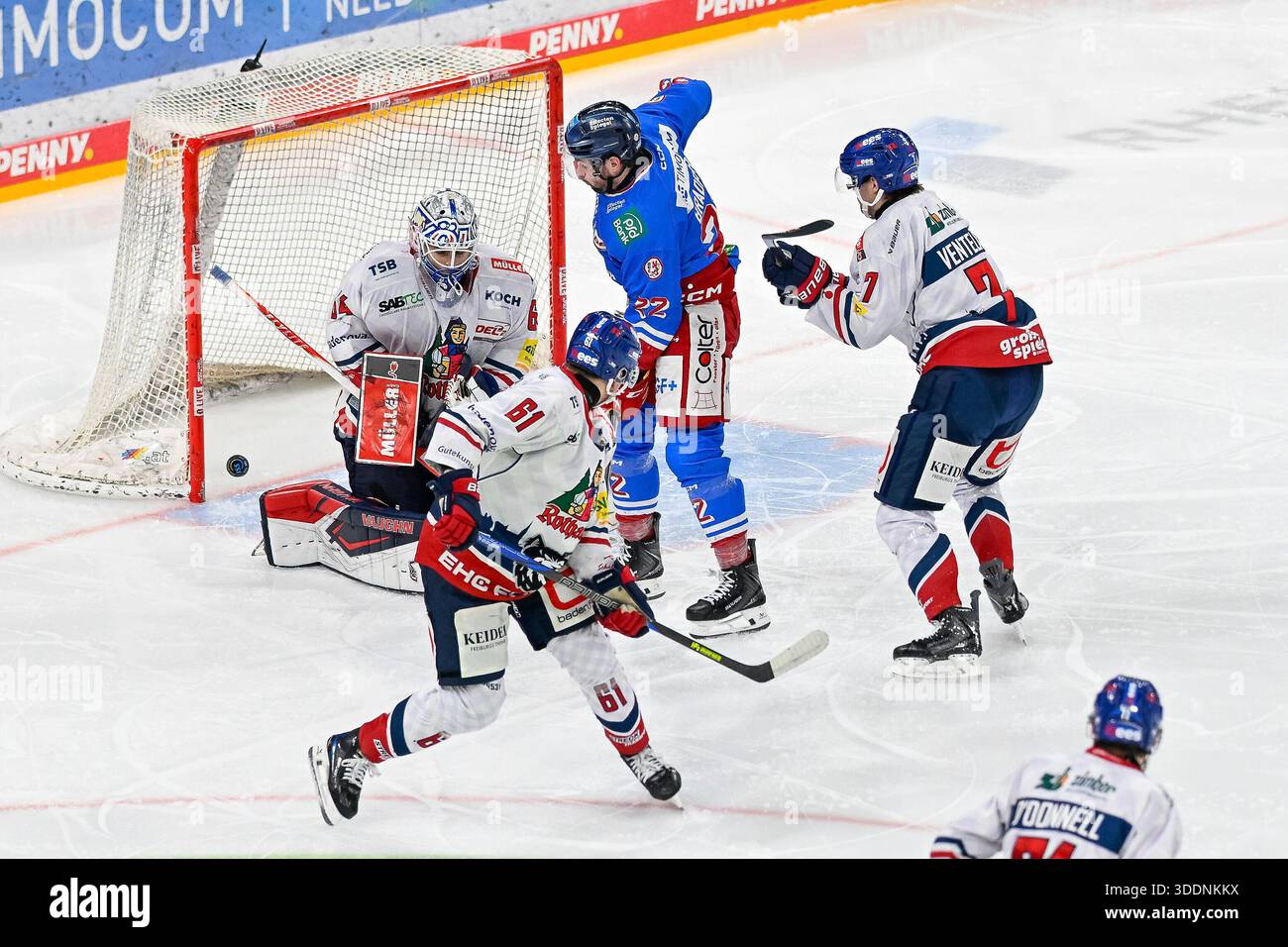 Eishockey DEL2 - 25/26 - 30.Spieltag: Düsseldorfer EG vs EHC Freiburg ...