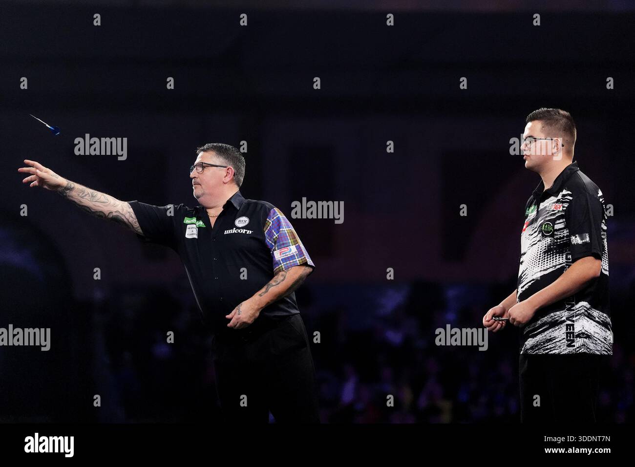 Scotland's Gary Anderson (left) during his match against Netherlands ...
