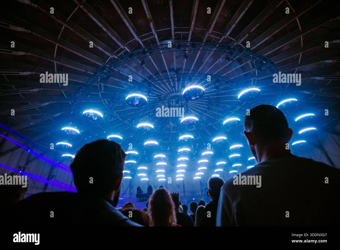 Vibrant atmosphere of performance hi-res stock photography and images ...