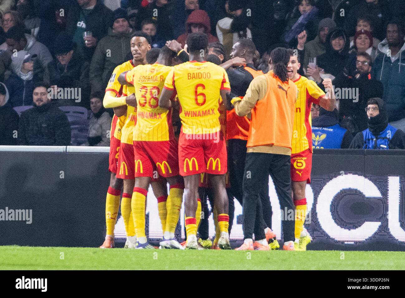 Players of Lens Celebrates during the French championship Ligue 1 ...