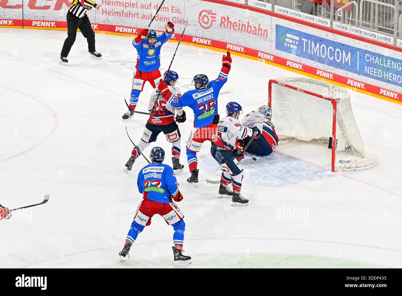 Eishockey DEL2 - 25/26 - 30.Spieltag: Düsseldorfer EG vs EHC Freiburg ...
