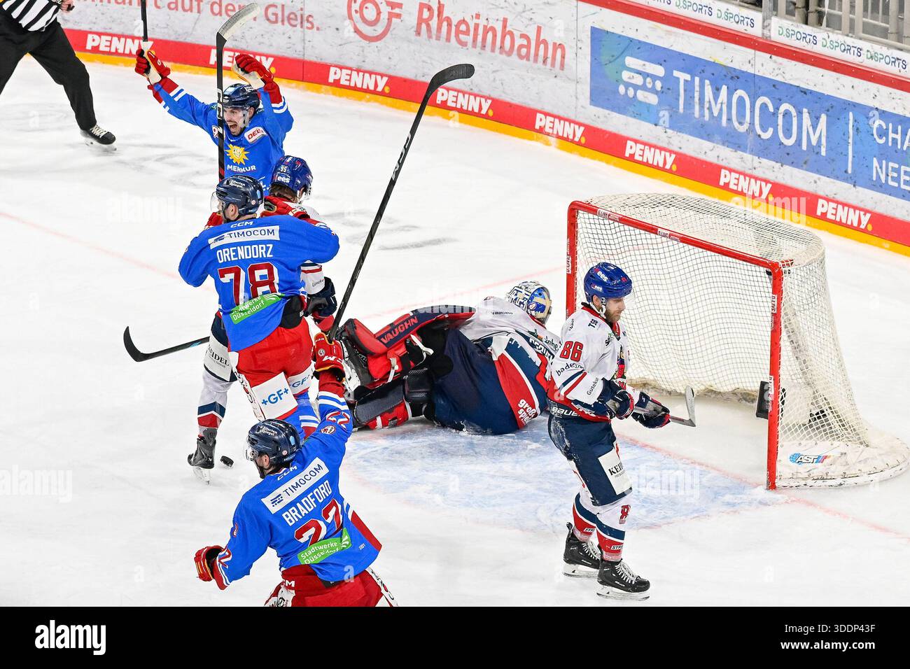 Eishockey DEL2 - 25/26 - 30.Spieltag: Düsseldorfer EG vs EHC Freiburg ...