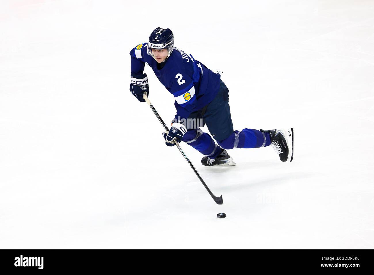 Iihf world junior championship usa hi-res stock photography and images ...