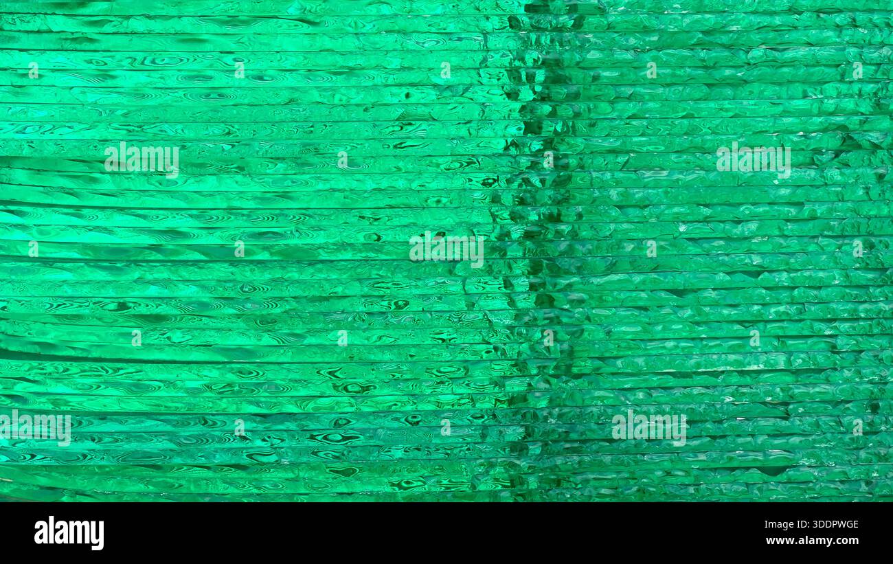 Sheets of glass stacked hi-res stock photography and images - Alamy