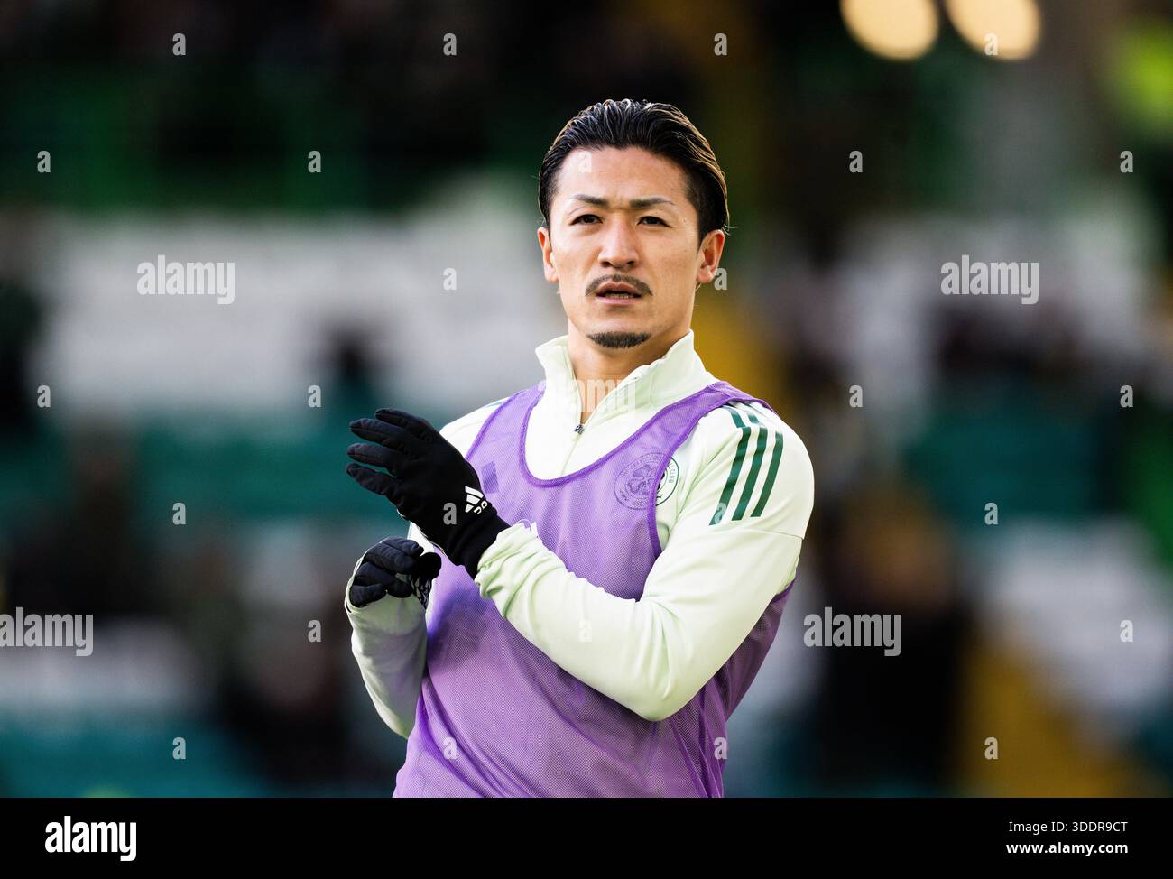 GLASGOW, SCOTLAND - JANUARY 03: Celtic’s Daizen Maeda warms up before a ...