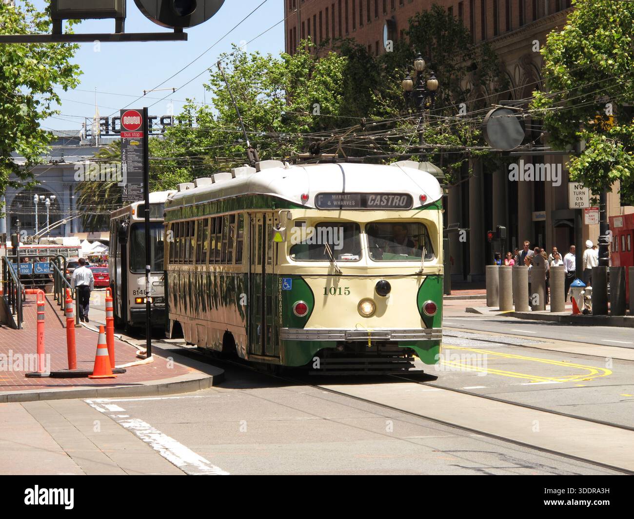 San Francisco Muni car No.1015 is a historic, vintage PCC streetcar ...