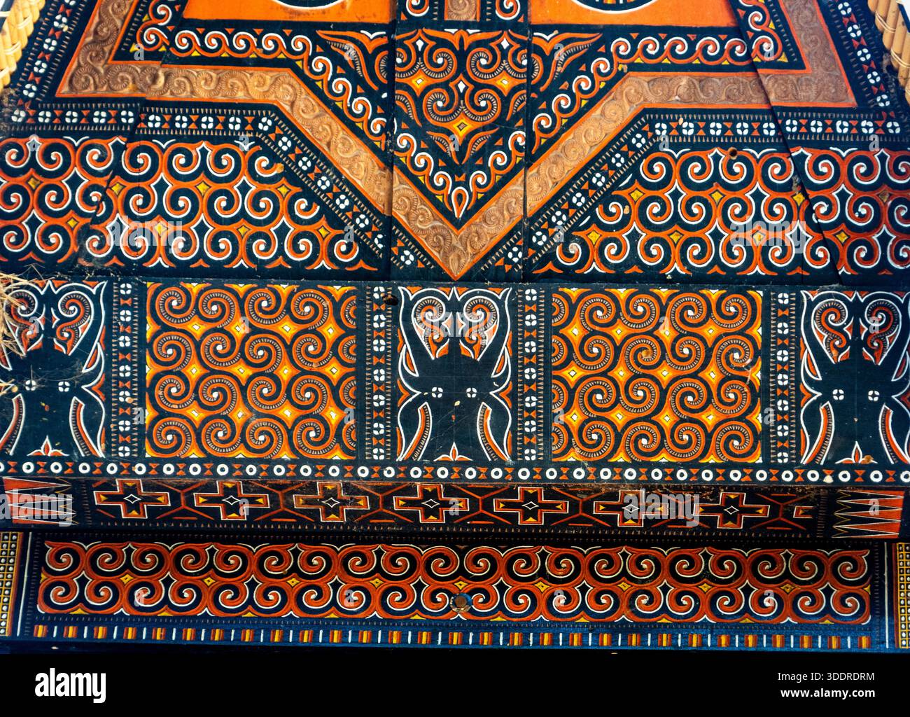 Intricate spiral patterns hi-res stock photography and images - Alamy