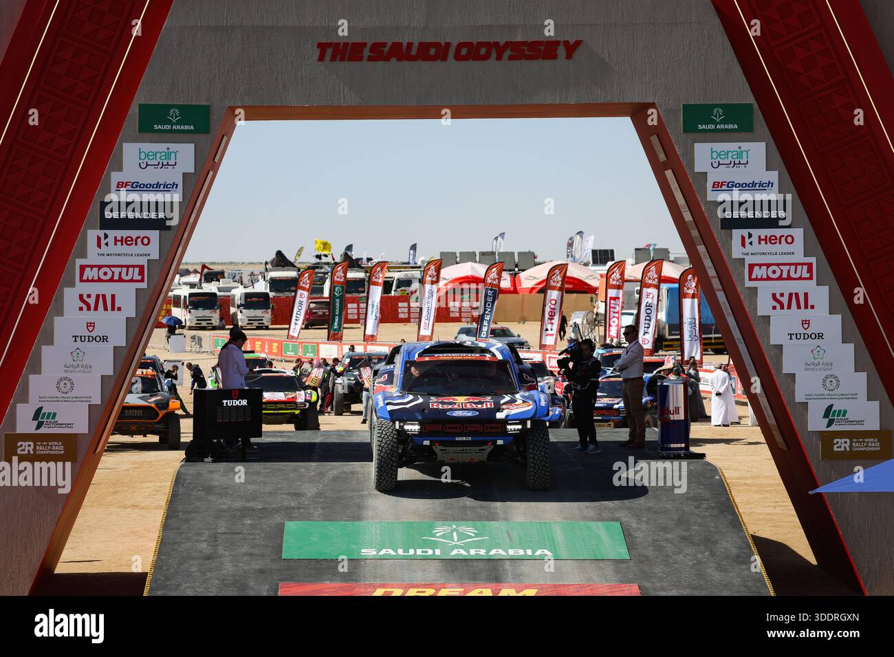 start podium 225 SAINZ Carlos (esp), CRUZ Lucas (esp), Ford M-Sport ...