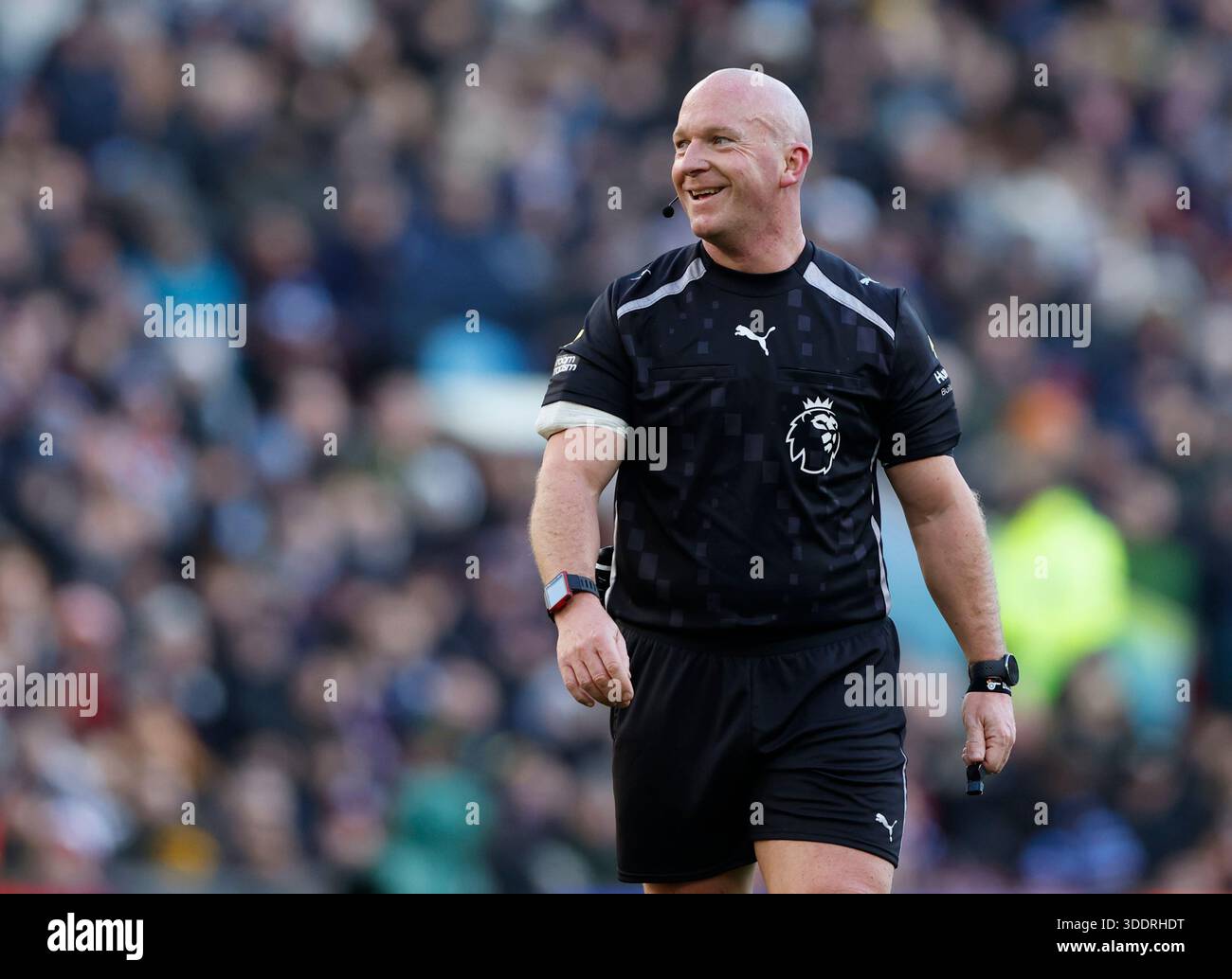 Referee Simon Hooper during the Premier League match at Villa Park ...