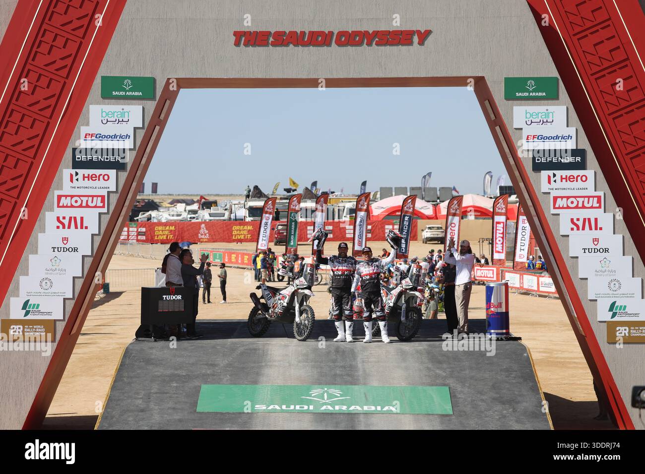 start podium 40 HONGYI Zhao (esp), Joyride Race Service, KTM, Rallye 2 ...