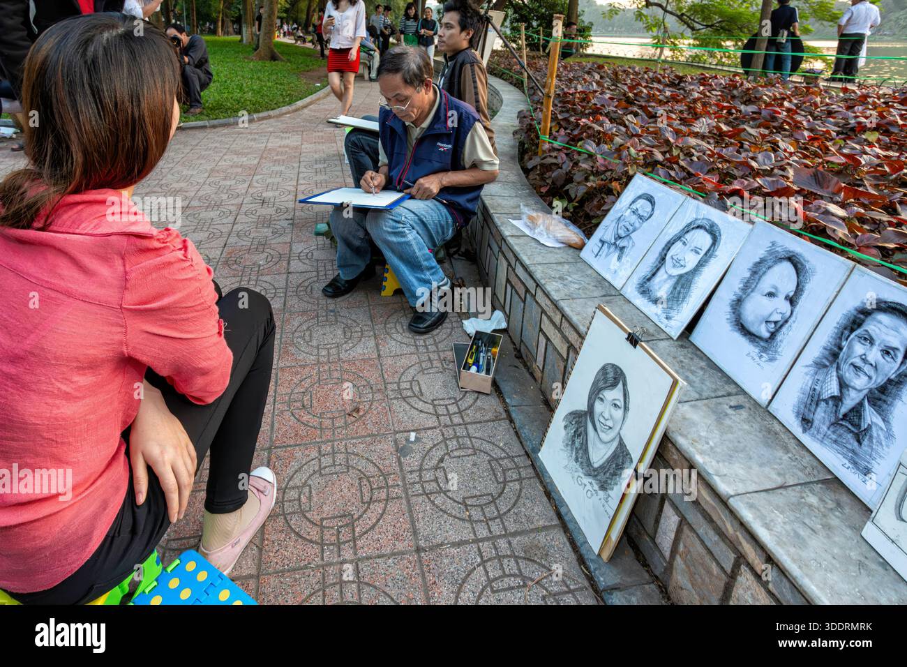 Artist sketching portrait old hi-res stock photography and images - Alamy