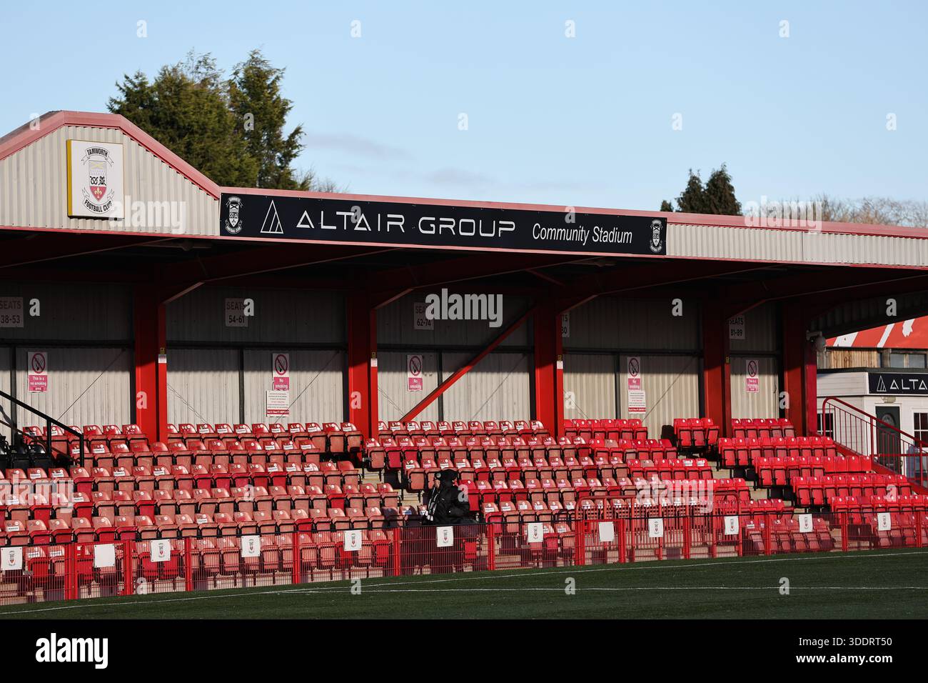 Stand your ground 2025 hi-res stock photography and images - Alamy