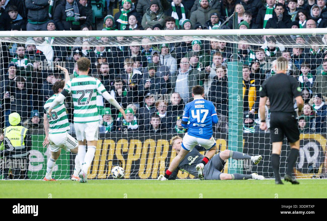 GLASGOW, SCOTLAND - JANUARY 03: William Hill Premiership match between ...
