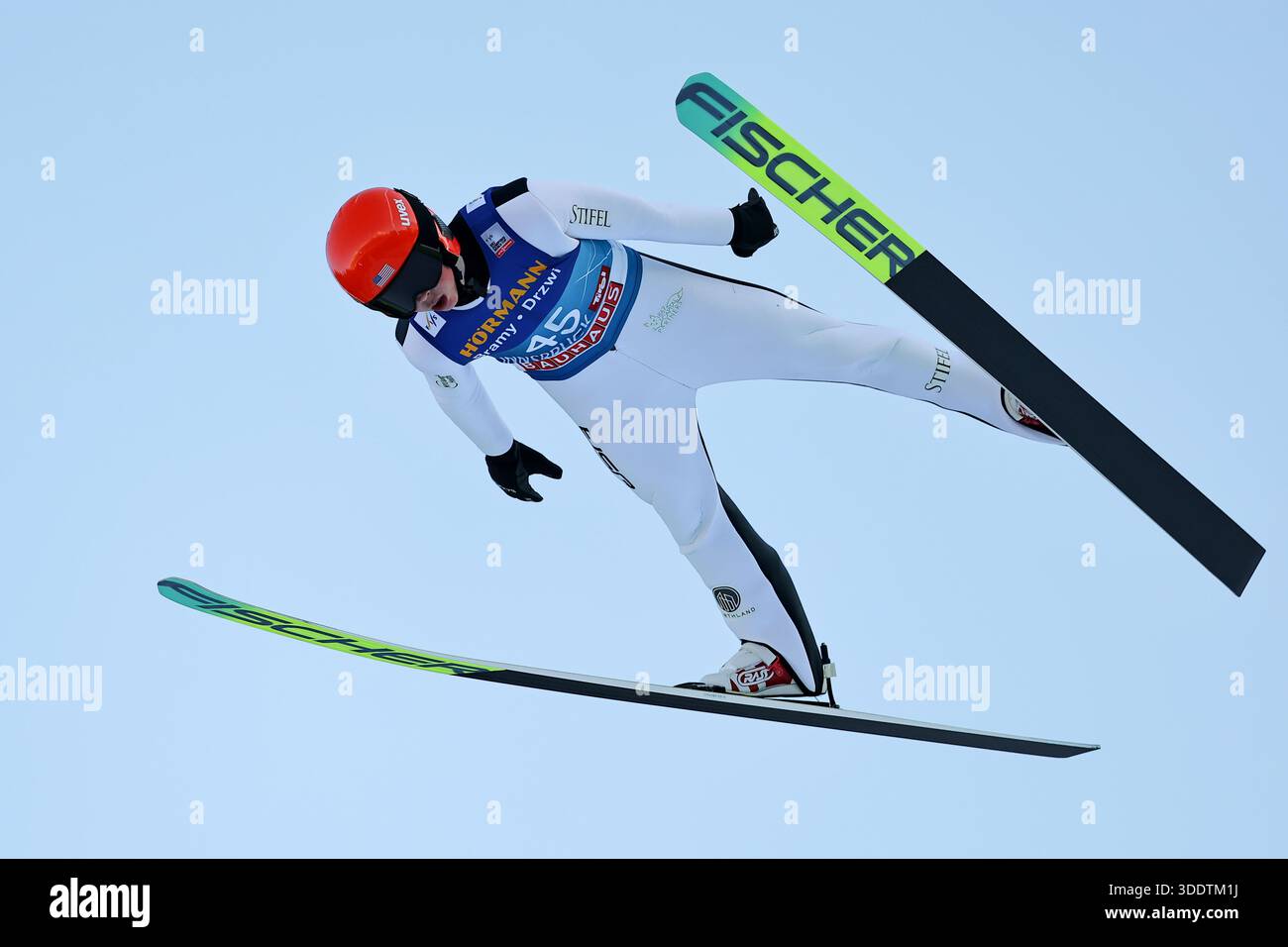 03 January 2026, Austria, Innsbruck: Nordic skiing/ski jumping, World ...