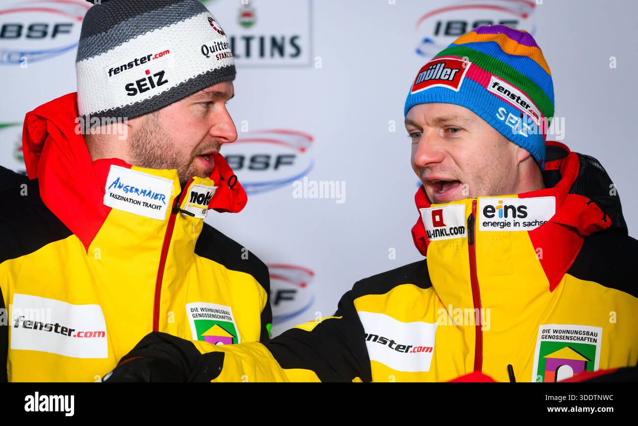 Winterberg, Germany. 03rd Jan, 2026. Bobsleigh: World Cup, two-man ...
