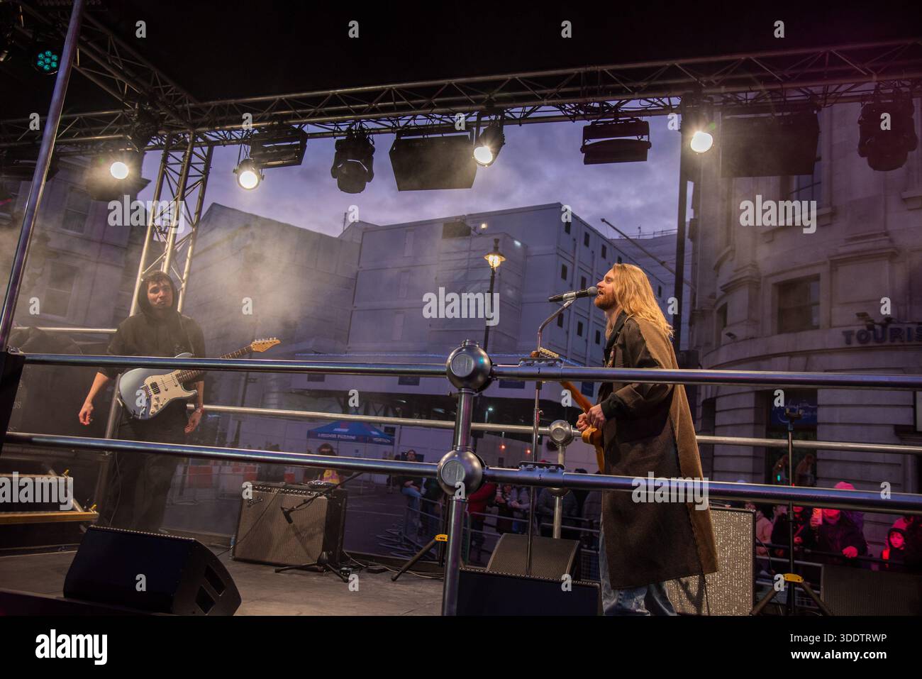 Musician Sam Ryder performs during the London New Year’s Day Parade ...