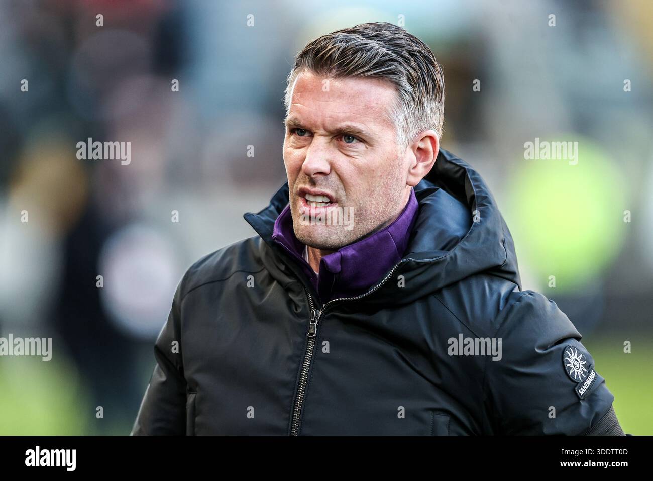 Rob Edwards manager of Wolverhampton Wanderers during the Premier ...