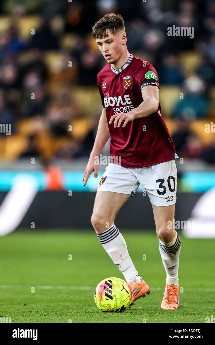 Oliver Scarles of West Ham United during the Premier League match ...