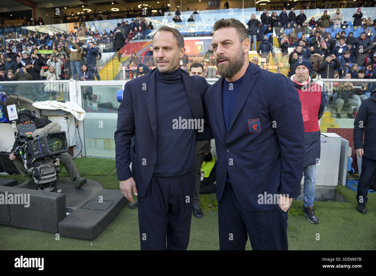 Pisa's coach Alberto Gilardino and Genoa's Coach Daniele De Rossi ...