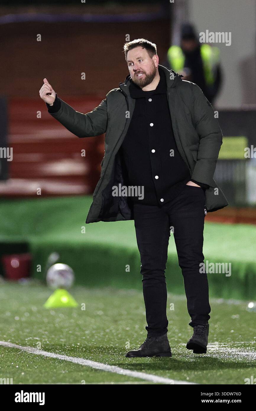 TAMWORTH, UK. 3RD JANUARY 2026. Rob Elliot, Manager of Gateshead ...