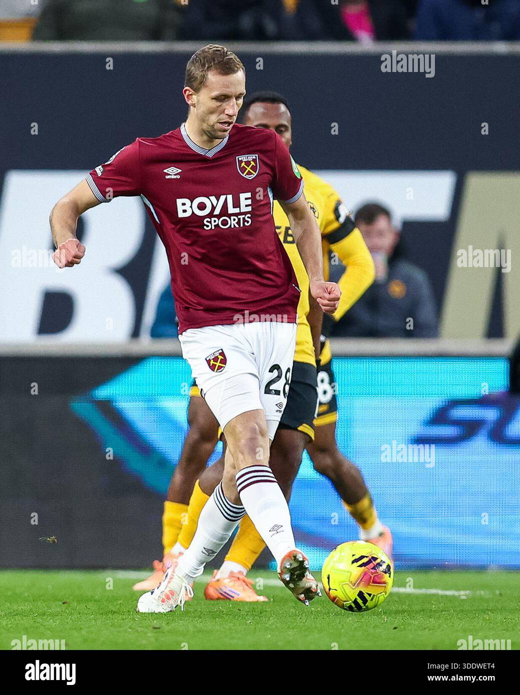 28, Tomas Soucek of West Ham United passes the ball during the Premier ...