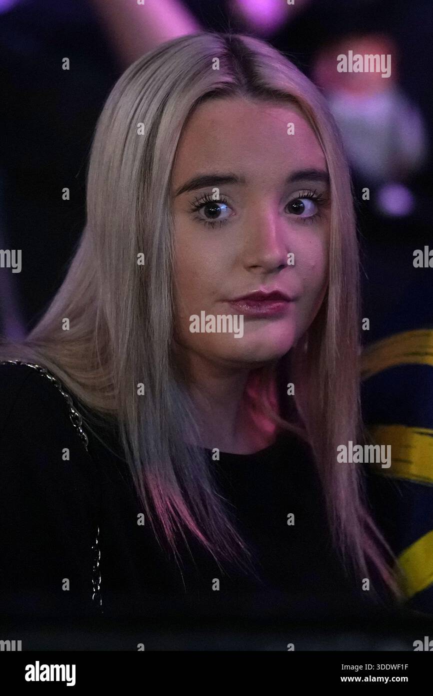 Faith Millar, girlfriend of Littler awaits the start of the World Darts ...