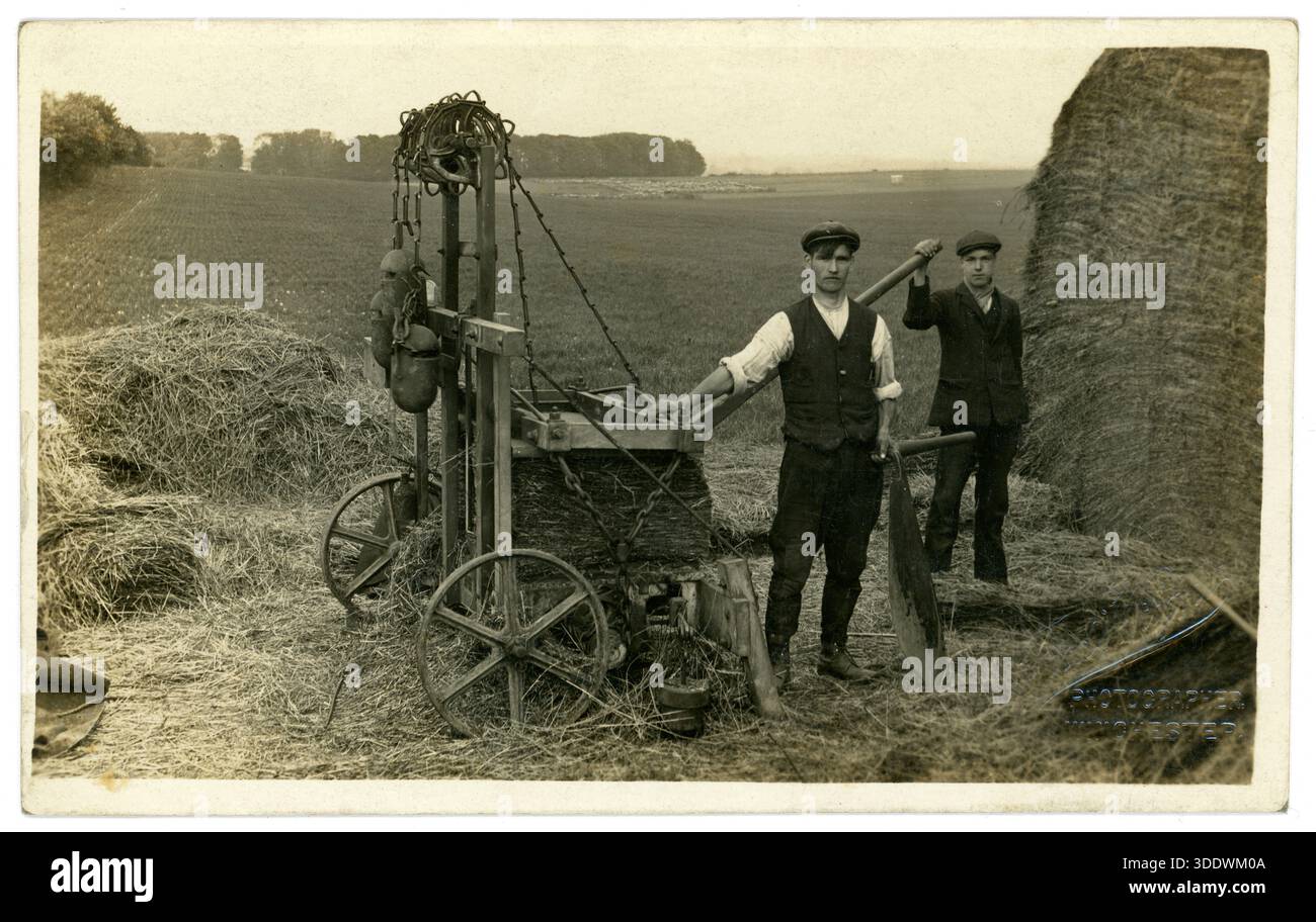 Victorian farm worker hi-res stock photography and images - Alamy