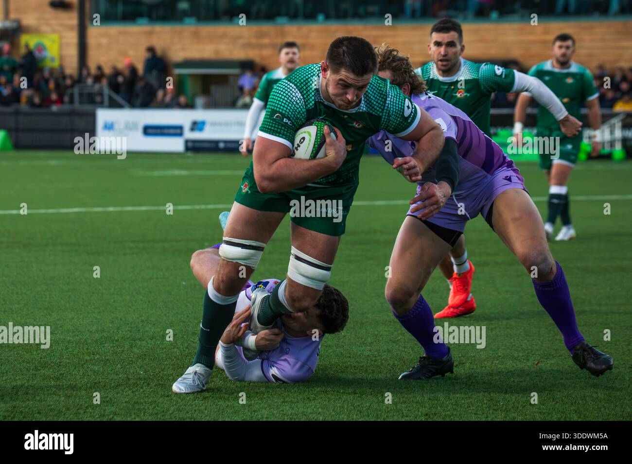 London, UK, 3rd January 2026 Trailfinders number 8 and captain Josh ...