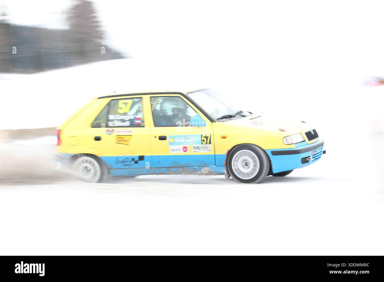 3 07 Cut Out Stock Images & Pictures - Alamy