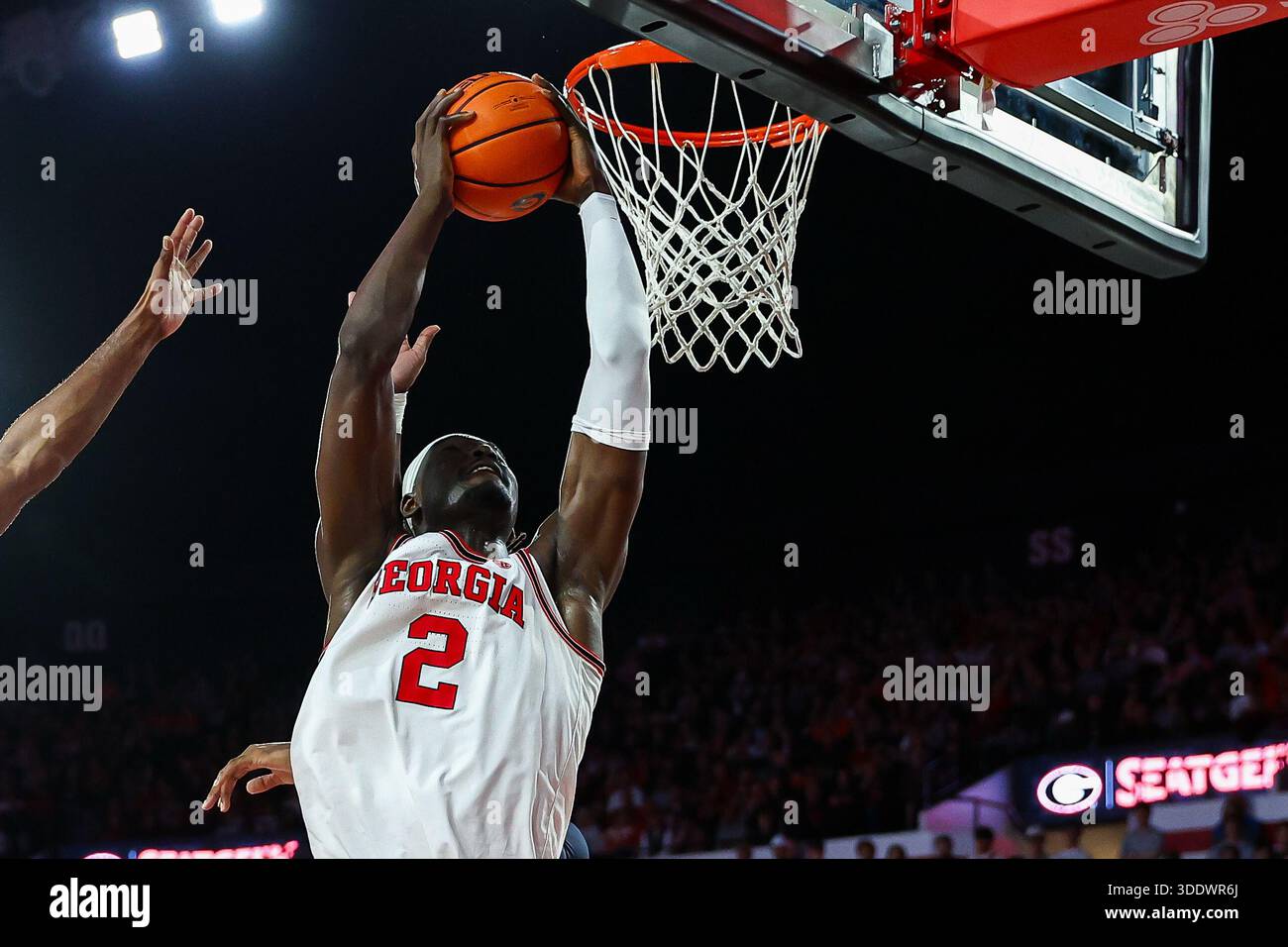 Georgia center Somto Cyril (2) shoots during the first half of an NCAA ...